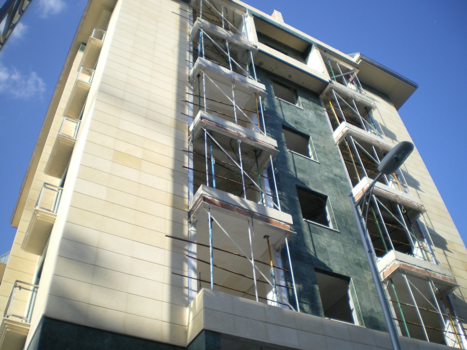 Edificio Laurel. - Proyecto - Constructora VDL